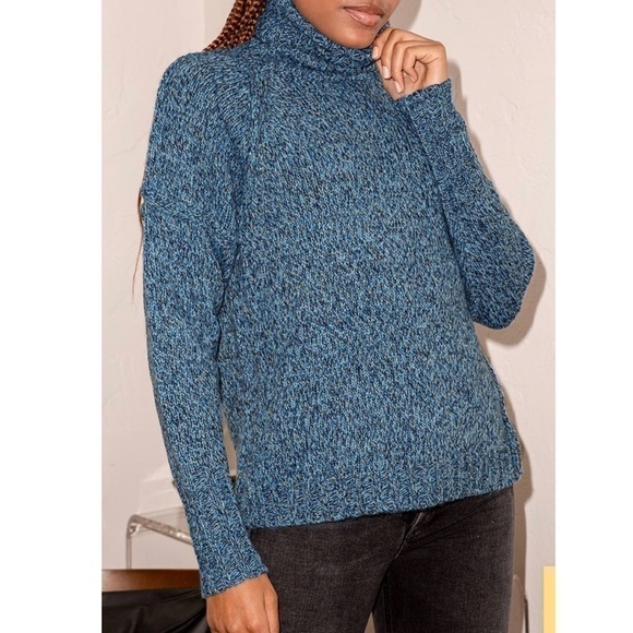 Lulus | Sweaters | New Lulus Lets Talk Cozy Oversized Turtleneck ...